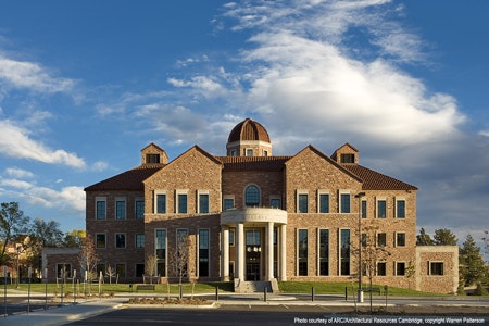 Expansion Fits Colorado Campus’ Vernacular | I+S Design
